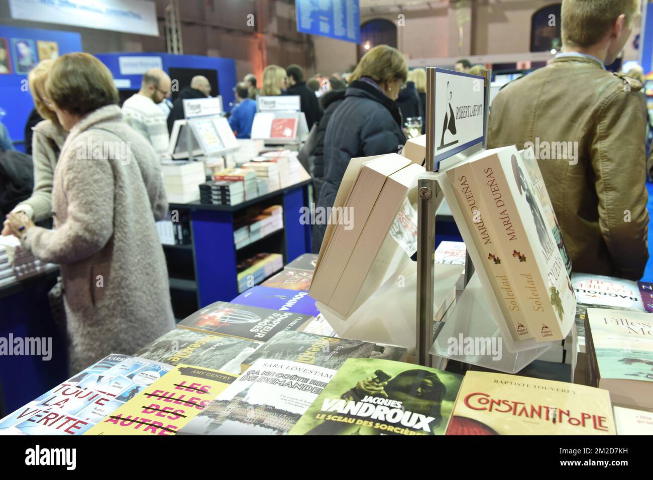 Lecture livre hi-res stock photography and images - Alamy