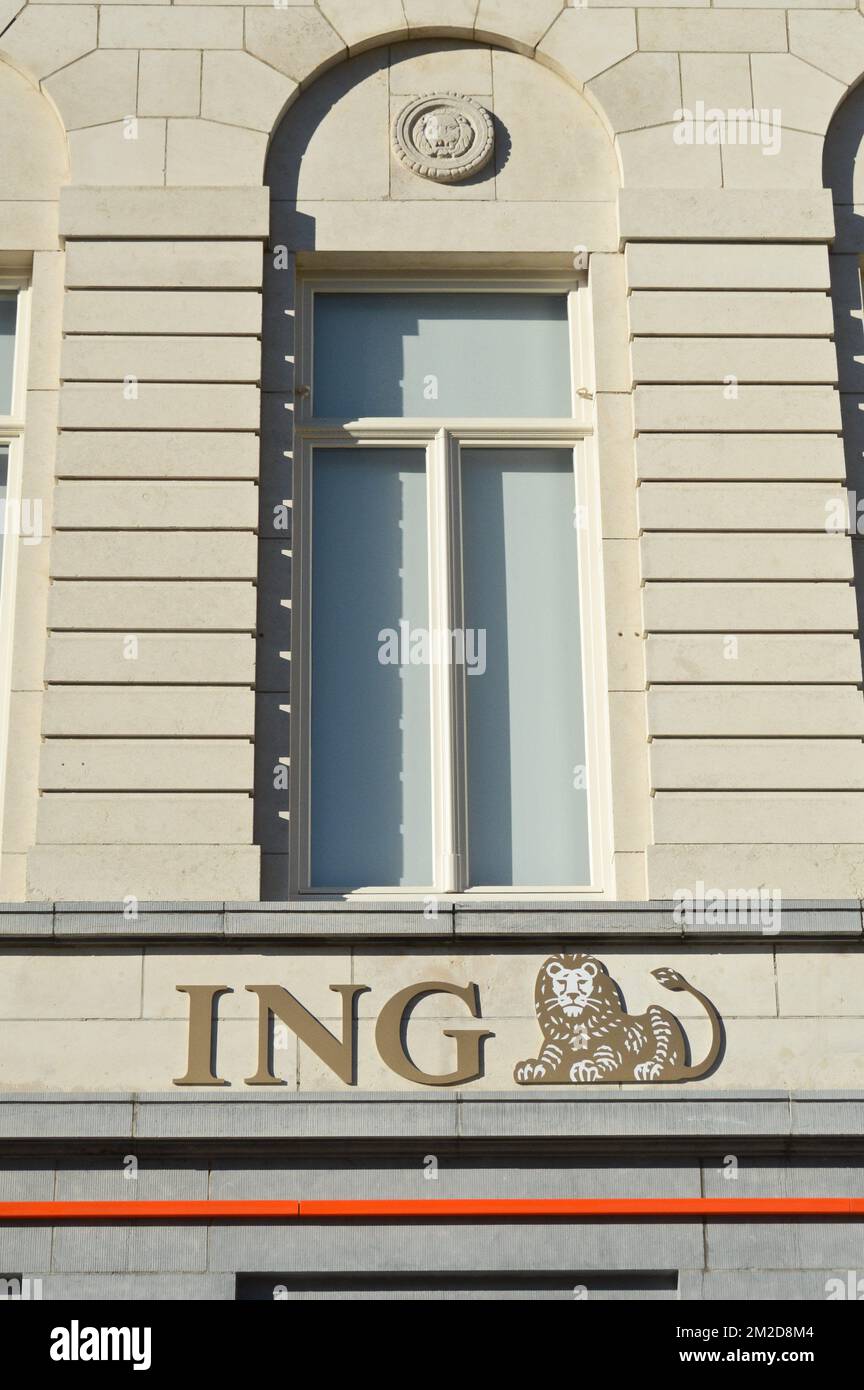 Banque ing hi-res stock photography and images - Alamy
