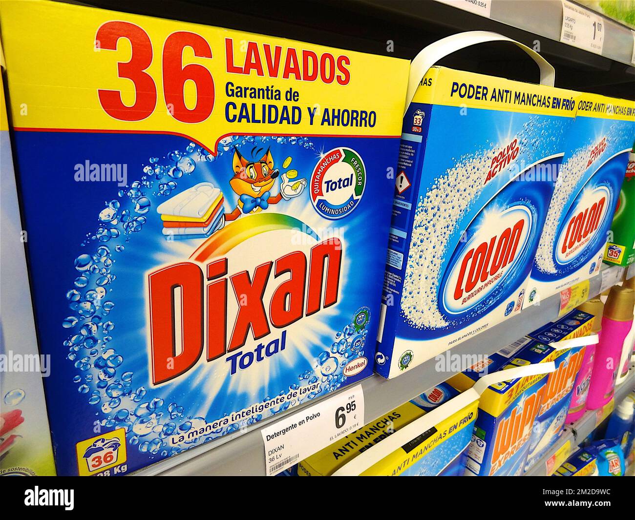 laundry department | Rayon lessive 02/03/2018 Stock Photo - Alamy