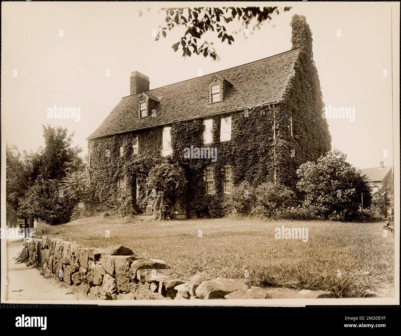 The Craddock House, 350 Riverside Avenue, Medford , Houses, Historic ...