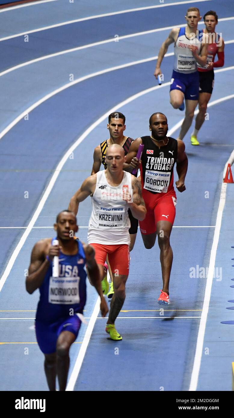 (L-R) US Vernon Norwood, Polish Jakub Krzewina , Belgian Kevin Borlee ...