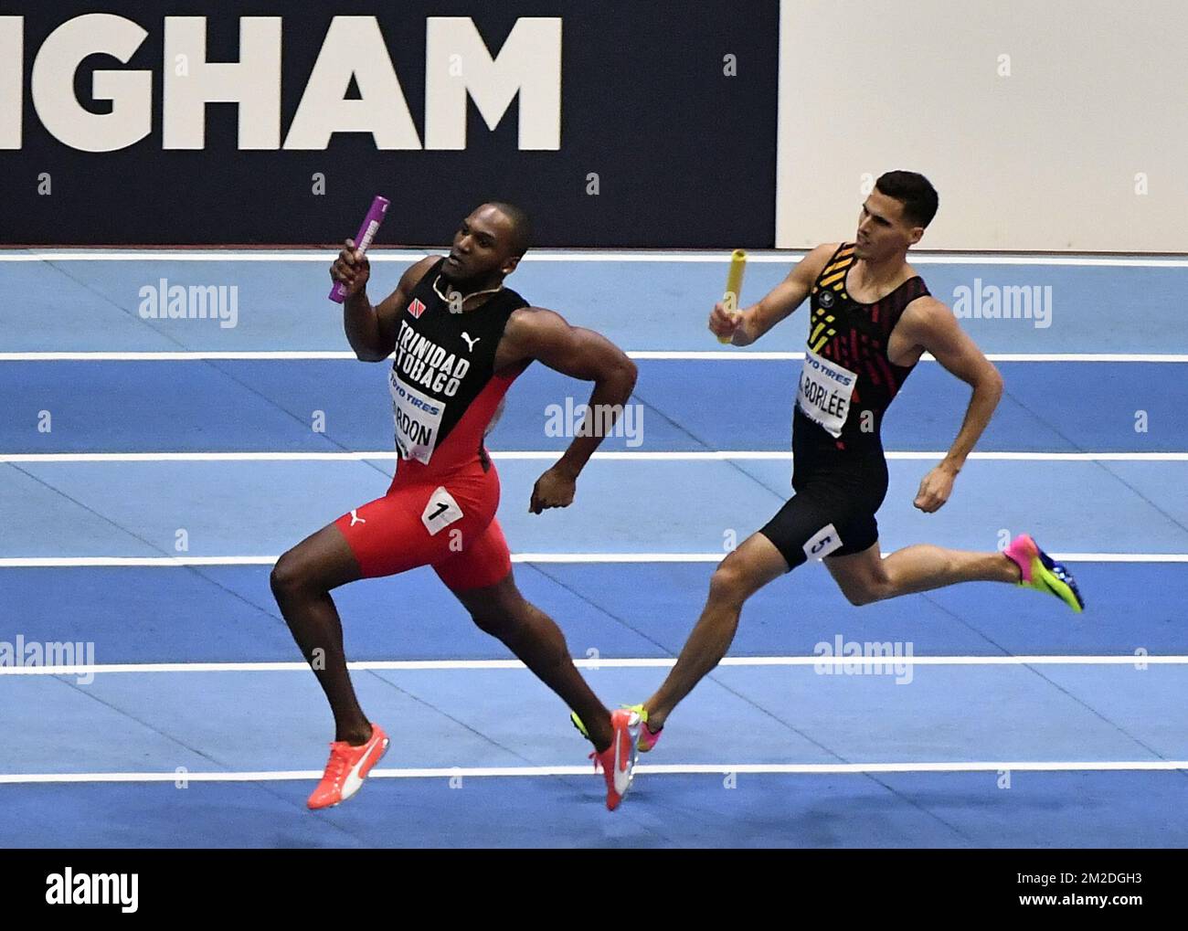 Tobagonian Lalonde Gordon and Belgian Kevin Borlee sprint for the ...