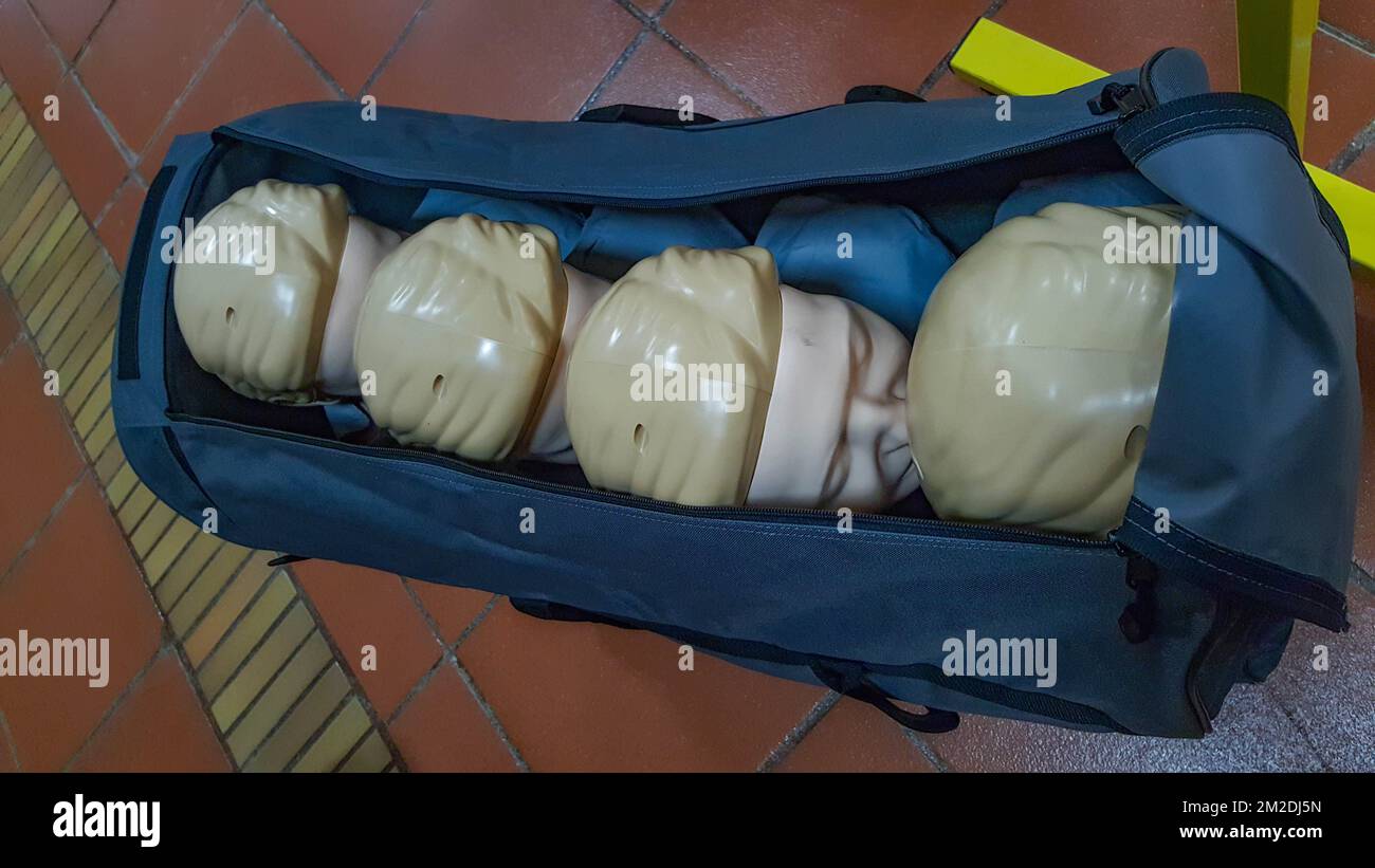 First aid training mannequin. | Mannequin formation premiers secours ...