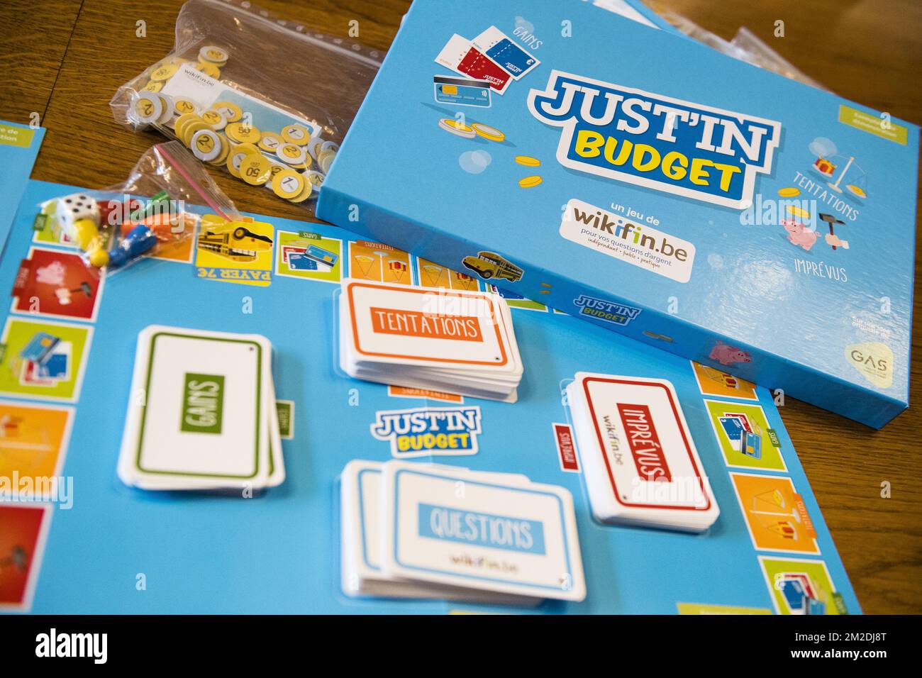 Illustration picture shows the board game 'Just'in Budget', at a round ...