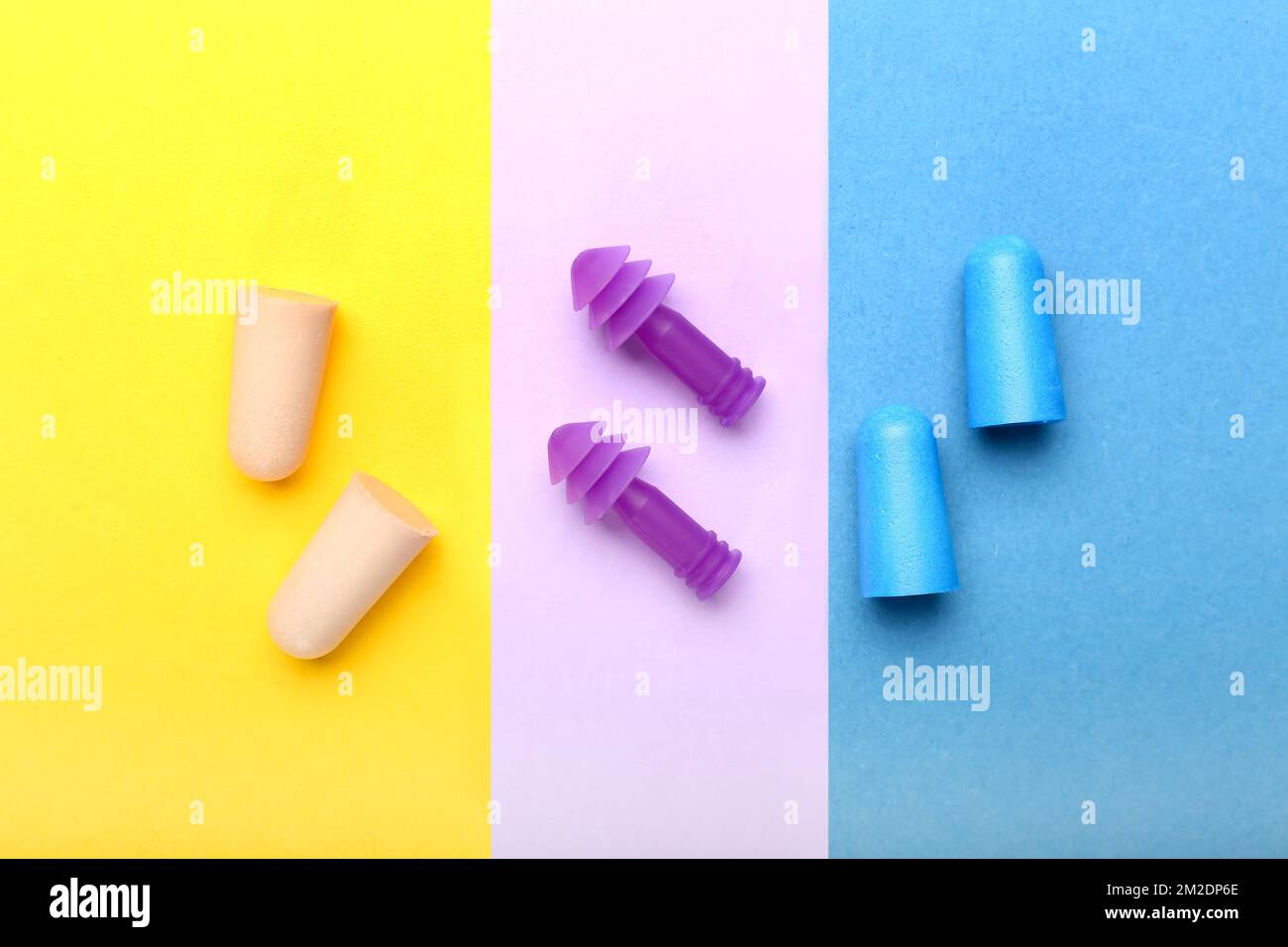 Ear plugs and plane hi-res stock photography and images - Alamy