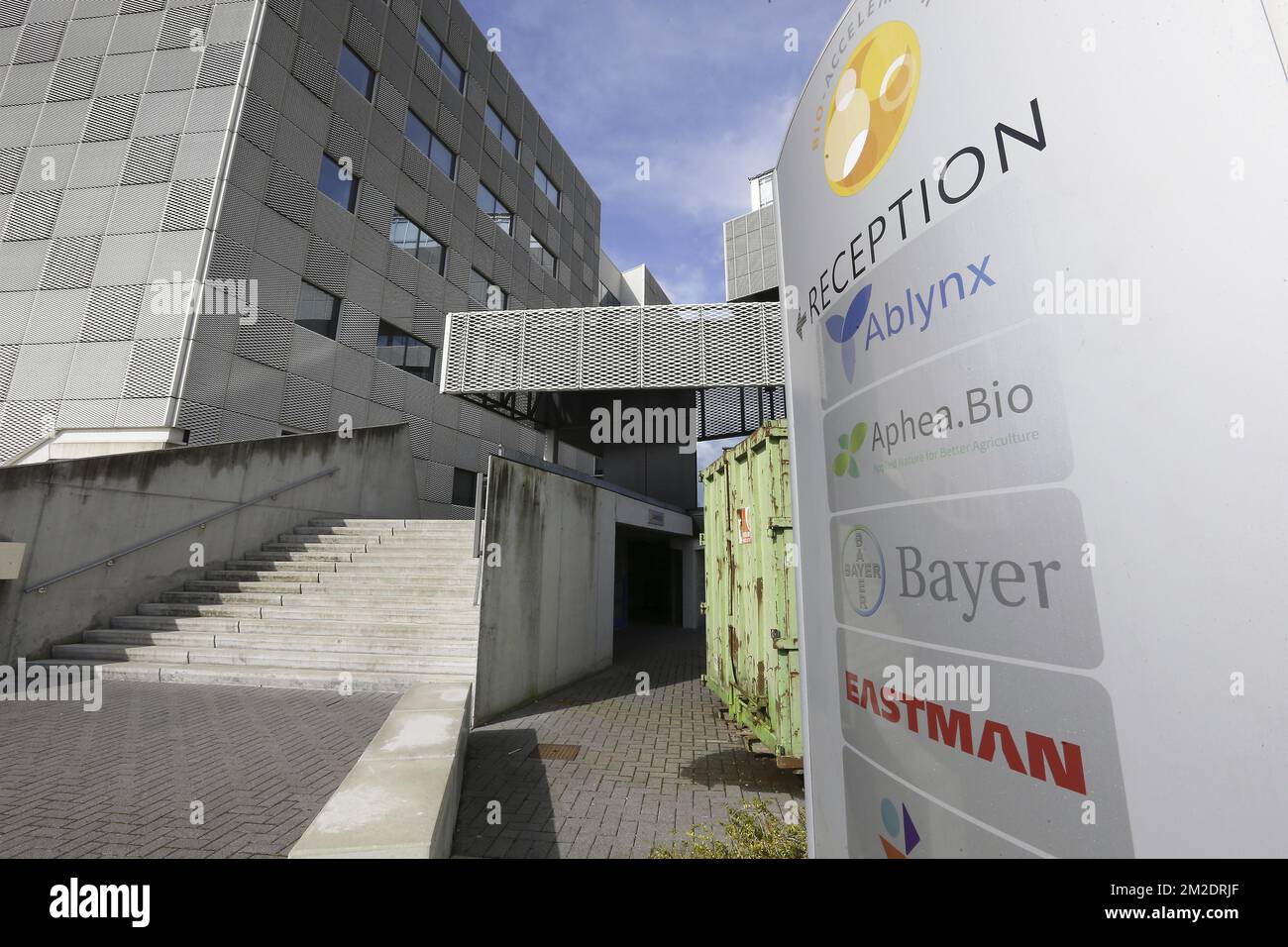 Logos of the Ablynx, Aphea.bio, Bayer, Eastman and VIB enterprises ...