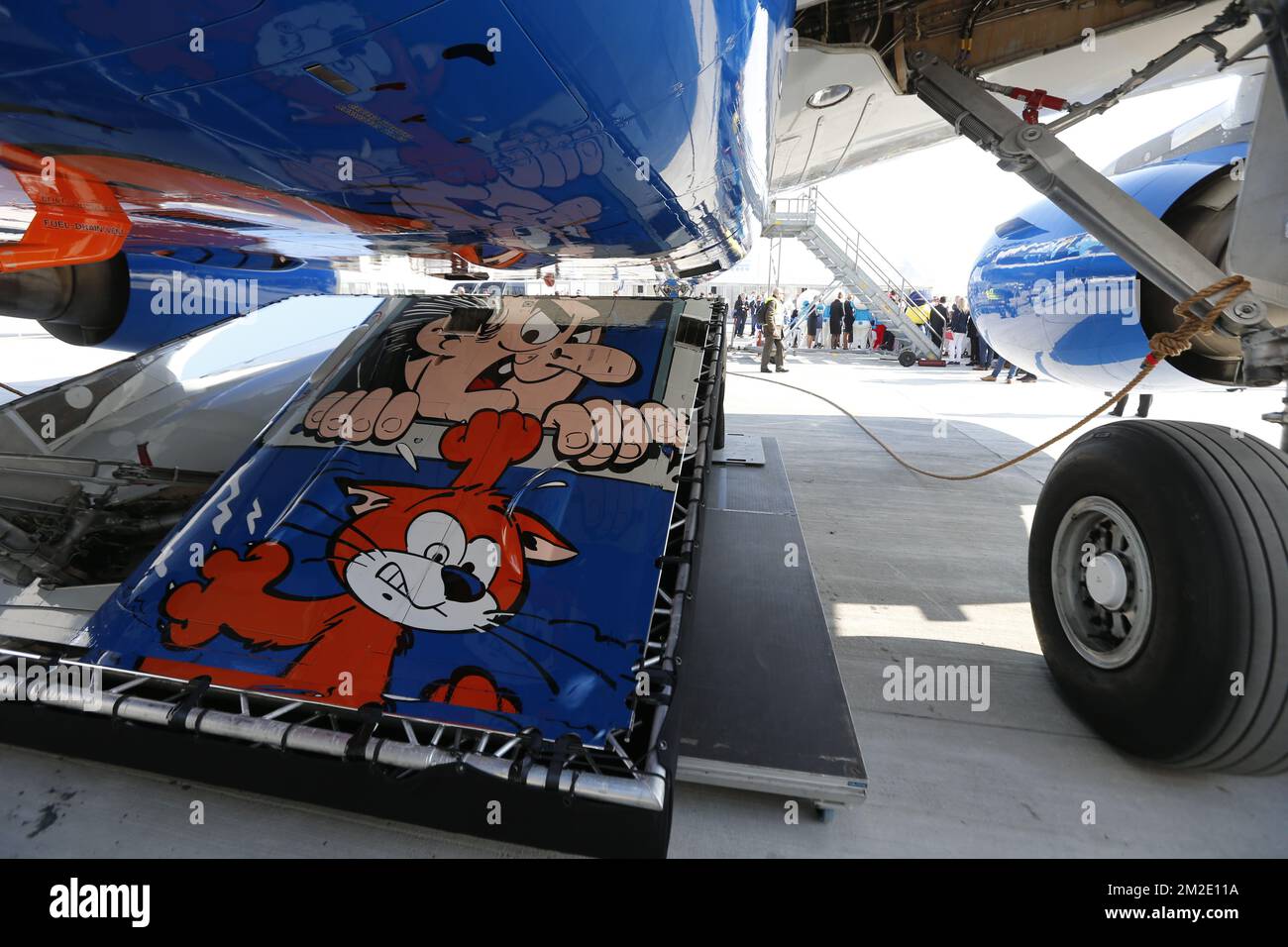 Illustration shows the presentation of the Smurfs (Smurfen ...