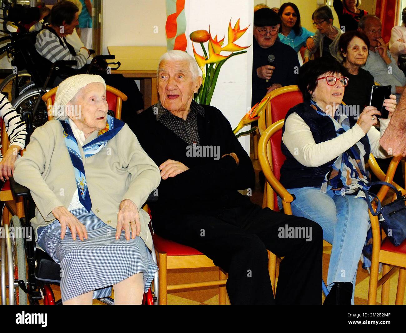 âge 27 ans homme hi-res stock photography and images - Alamy