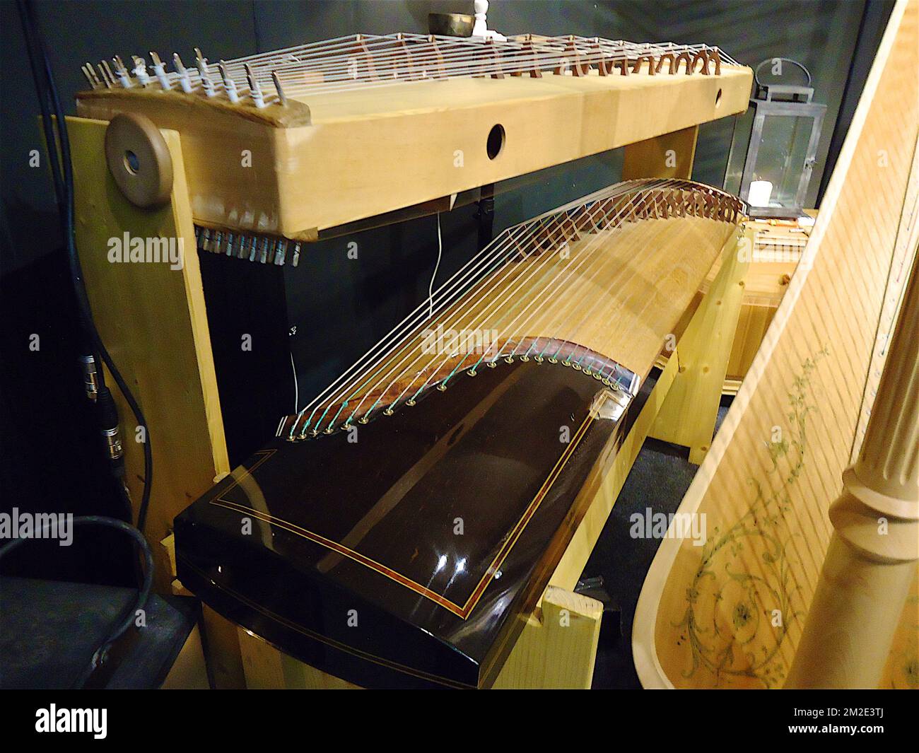 Lyre of ure Luc Vanlaere Fabricant de Lyre antique Luc Vanlaere 24/03 ...