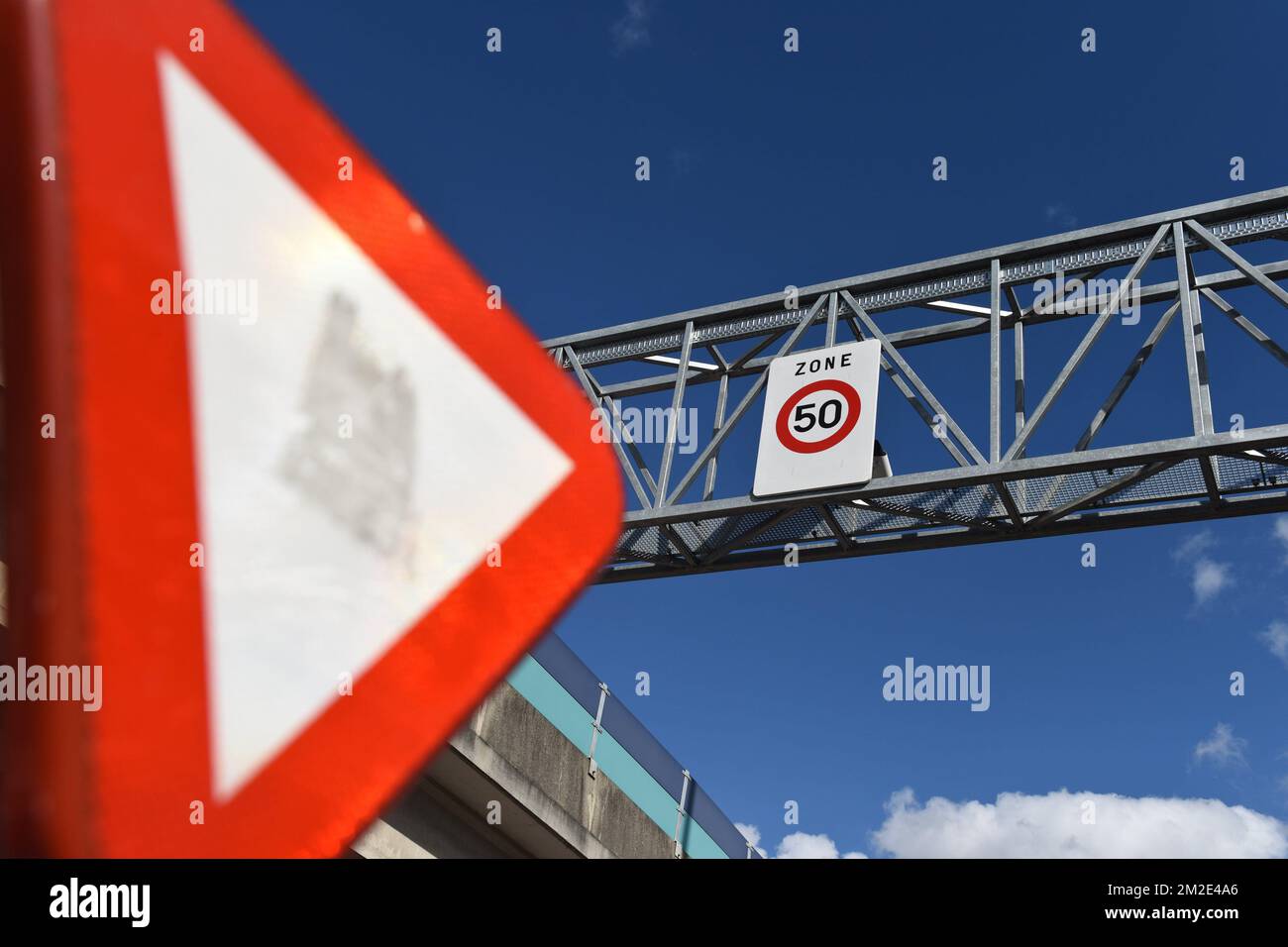 Road signaling | Signaux routiers 29/03/2018 Stock Photo - Alamy