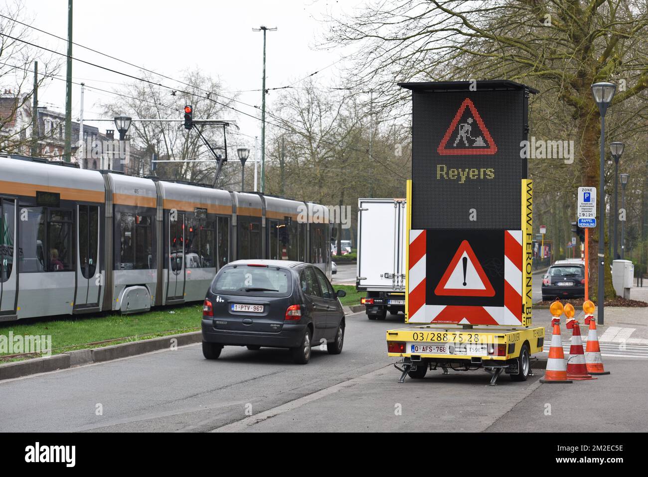 Traffic | Circulation 09/04/2018 Stock Photo - Alamy
