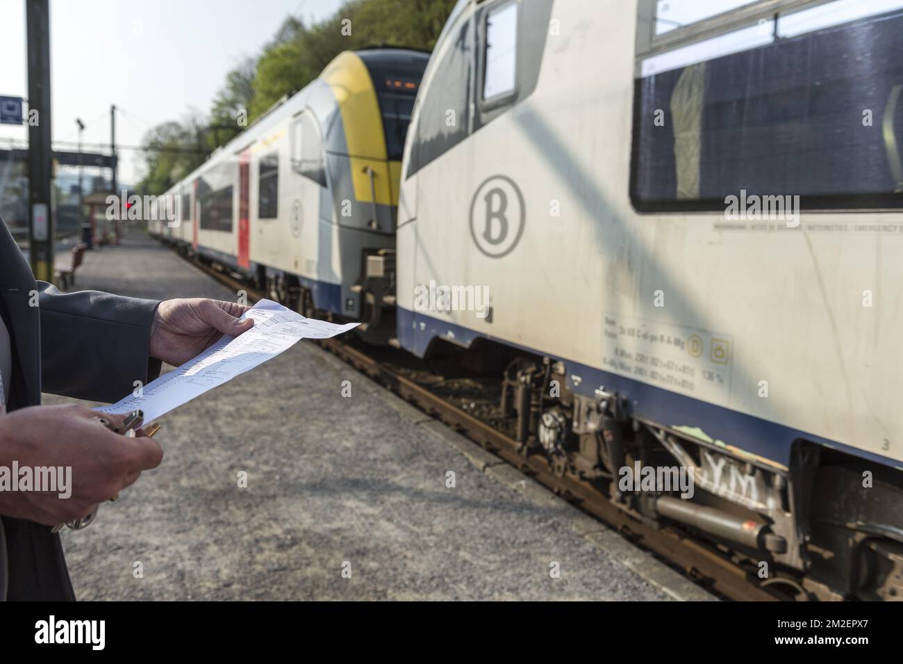 Belgian Railway train between Dinant and Brussels | SNCB train entre ...
