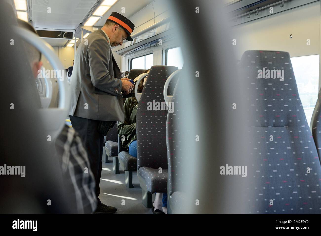 Belgian Railway train between Dinant and Brussels | SNCB train entre ...