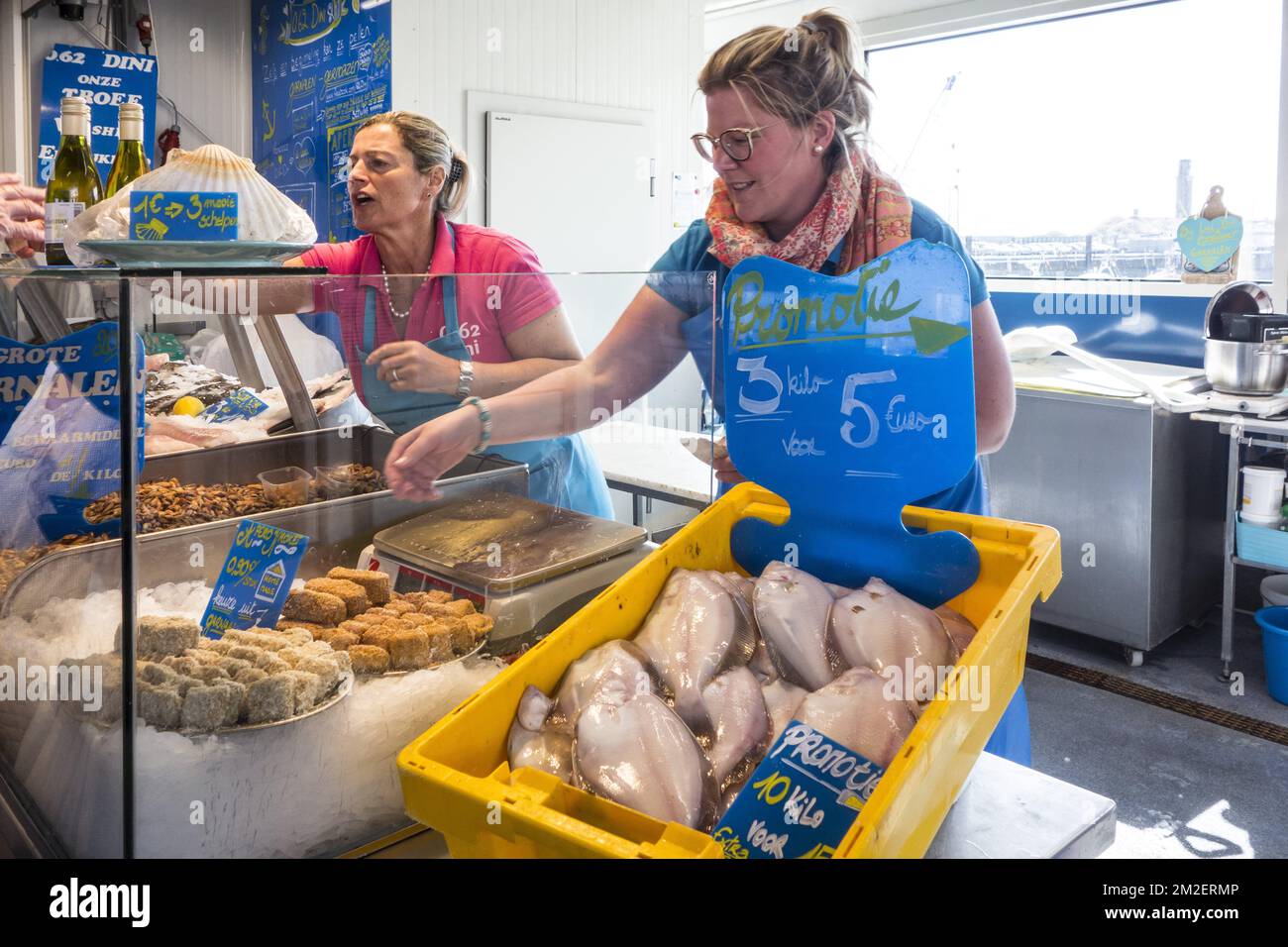 Ostende fish market hi-res stock photography and images - Alamy