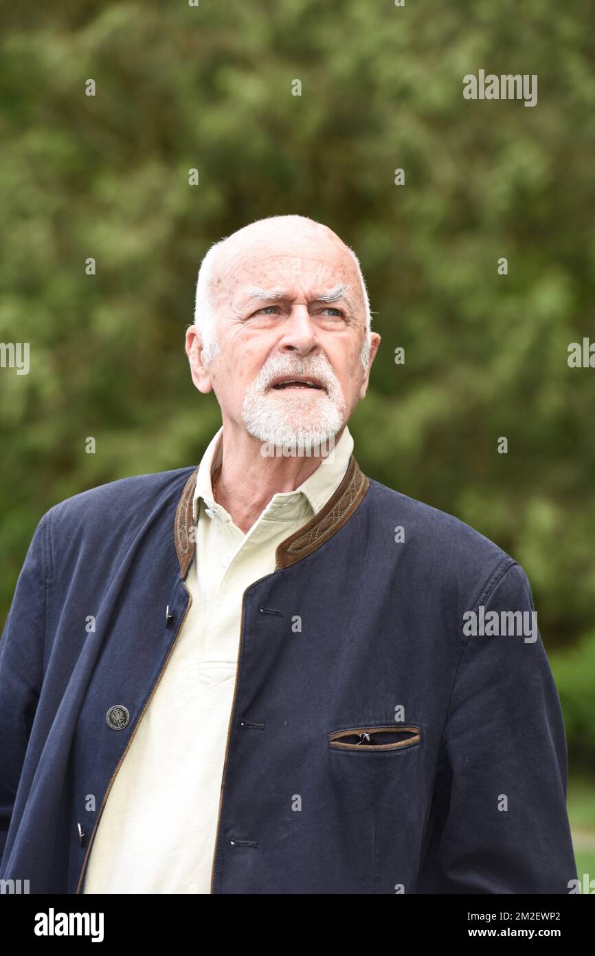 Opera singer | Chanteur d'opéra classique 23/04/2018 Stock Photo - Alamy