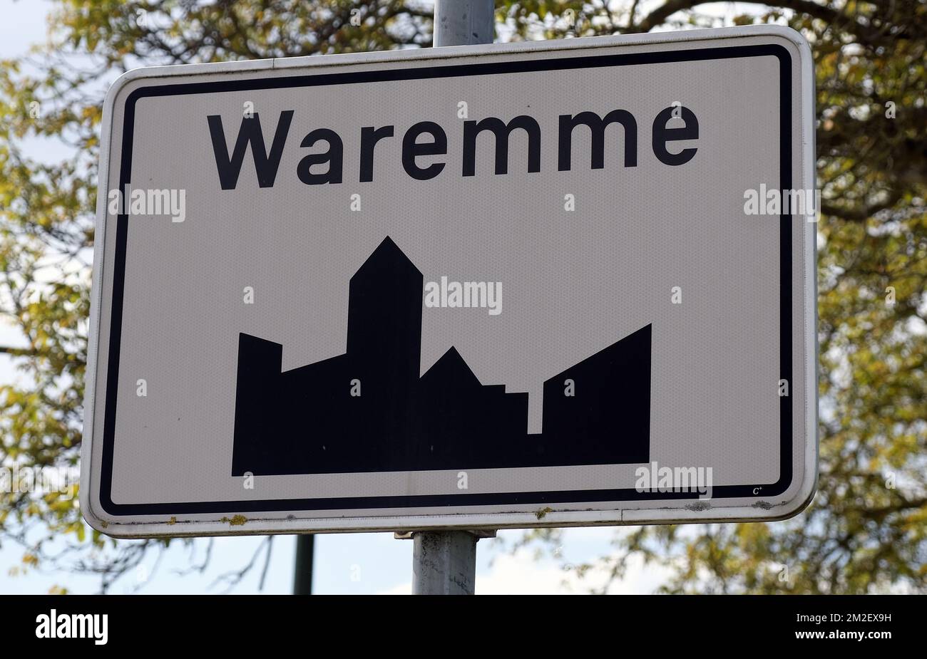 Illustration shows the name of the Waremme municipality on a road sign ...