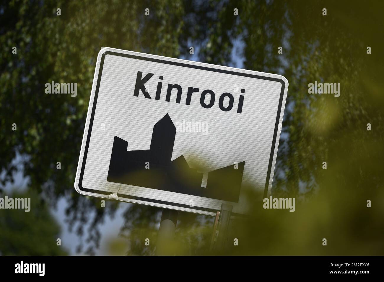 Illustration shows the name of the Kinrooi municipality on a road sign ...