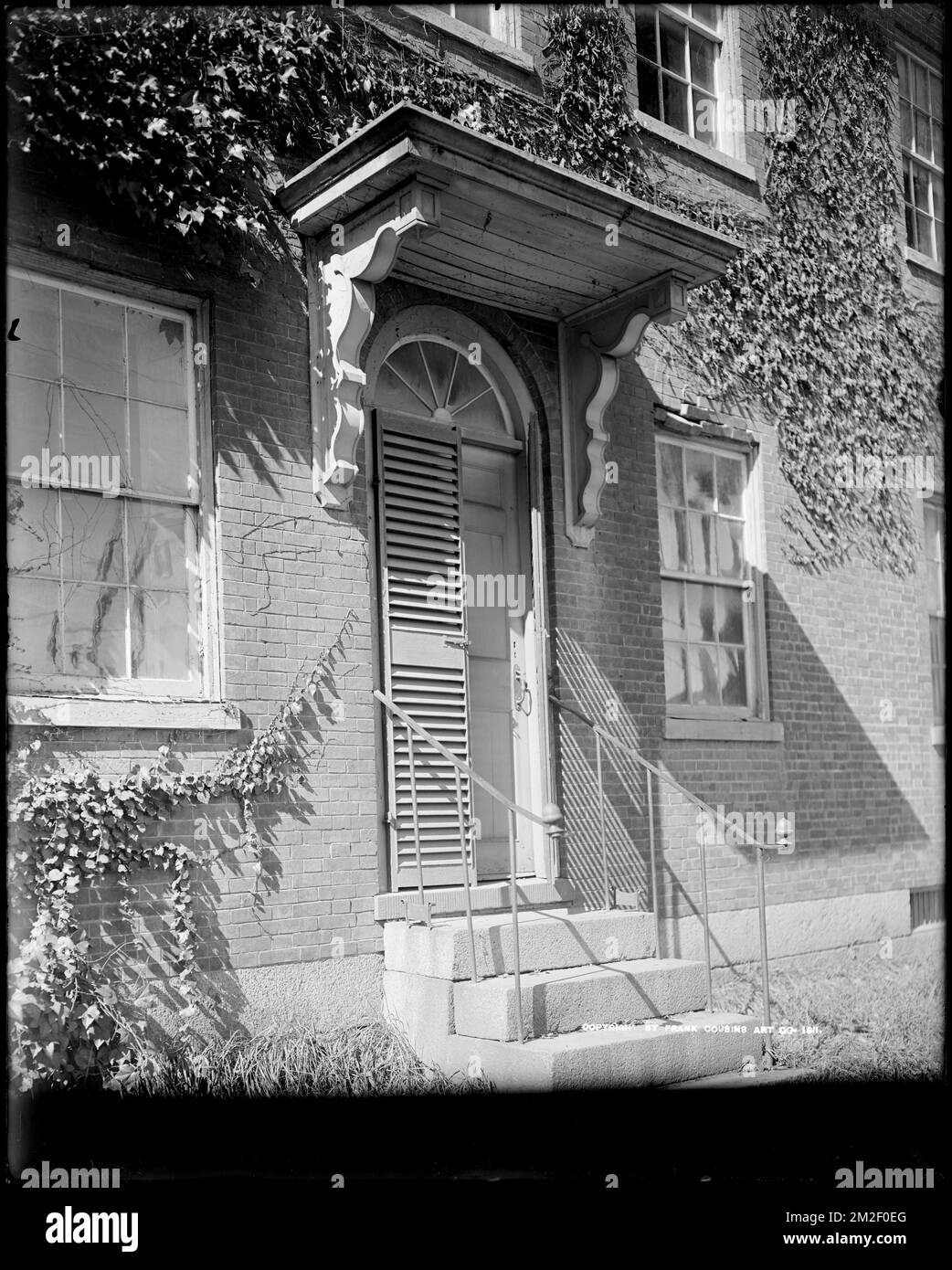 Danversport, 166 High Street, exterior detail, door, Samuel Fowler ...