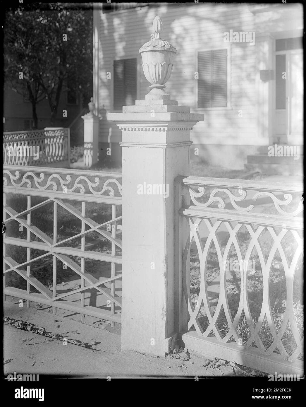 Danversport, 166 High Street, exterior detail, post and fence, Samuel ...