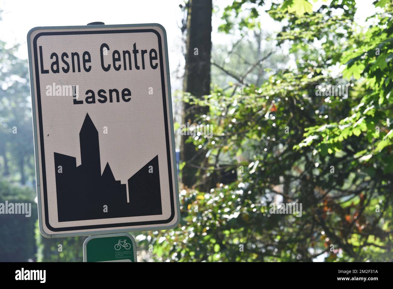 Illustration shows the name of the Lasne municipality on a road sign ...