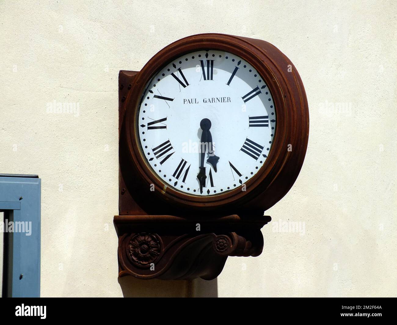 Pendulum | Pendule de gare Sncf Paul Garnier 13/05/2018 Stock Photo - Alamy
