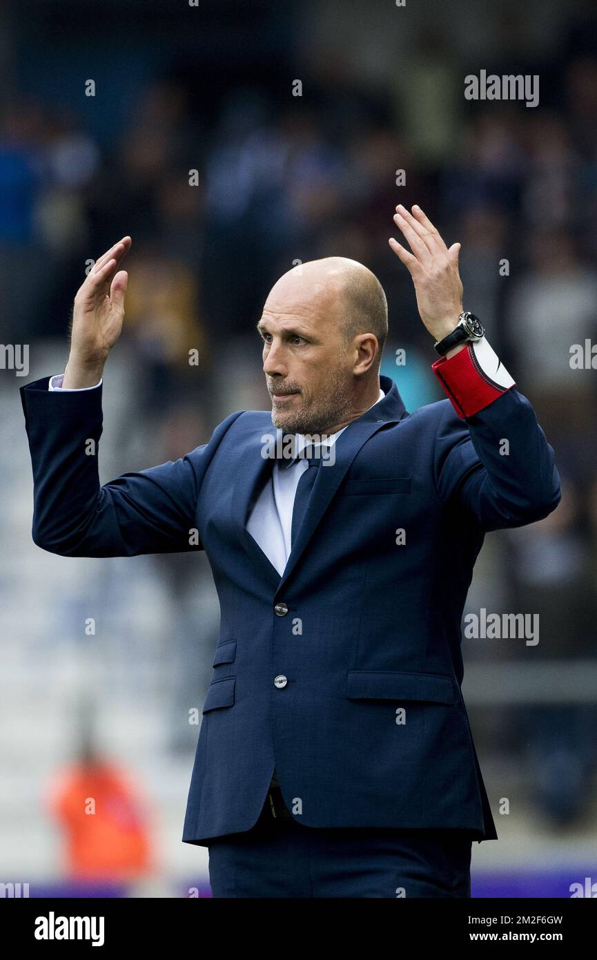 Genk's head coach Philippe Clement reacts during the Jupiler Pro League ...
