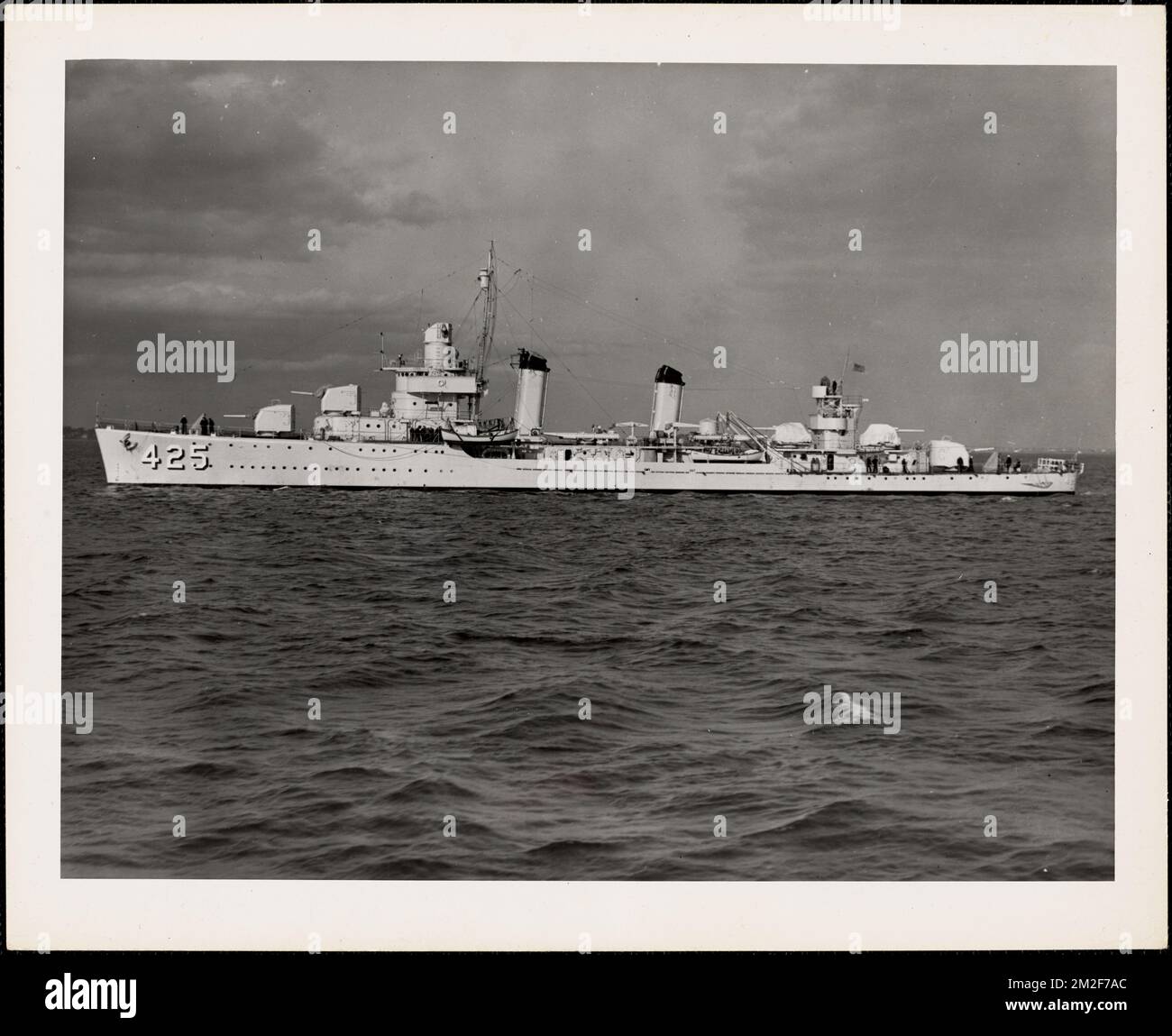 Uss madison hi-res stock photography and images - Alamy