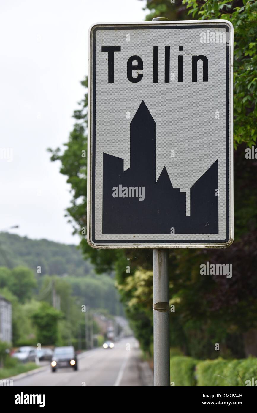 Illustration shows the name of the Tellin municipality on a road sign ...