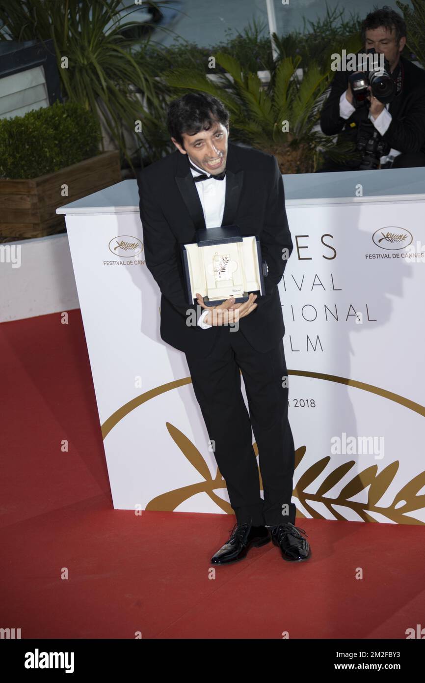 Actor Marcello Fonte poses with the Best Actor award for his role in ...