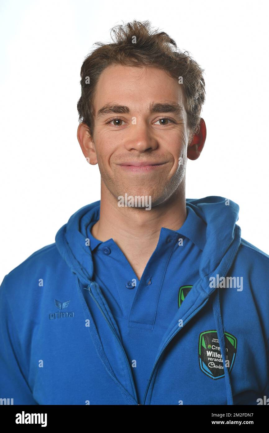 Belgian Sean De Bie of Verandas Willems - Crelan poses for the ...