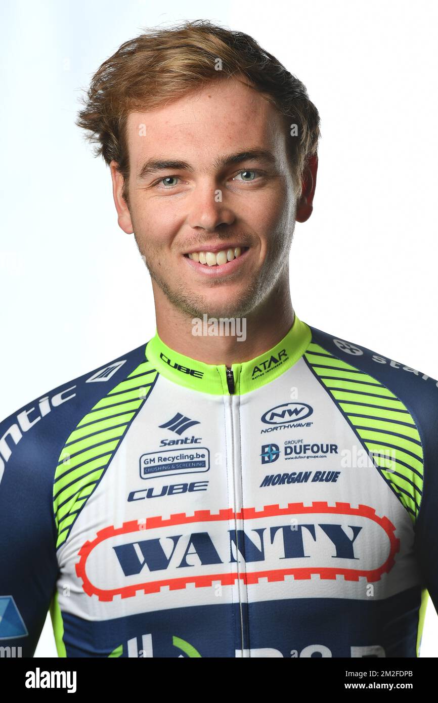 New Zealand's Dion Smith of Wanty-Groupe Gobert poses for the ...