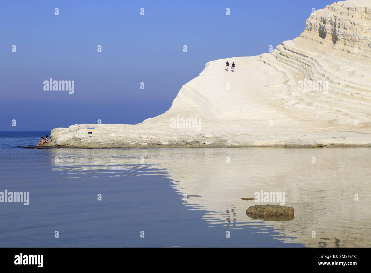 Escalier escalier escalier pierre hi-res stock photography and images ...