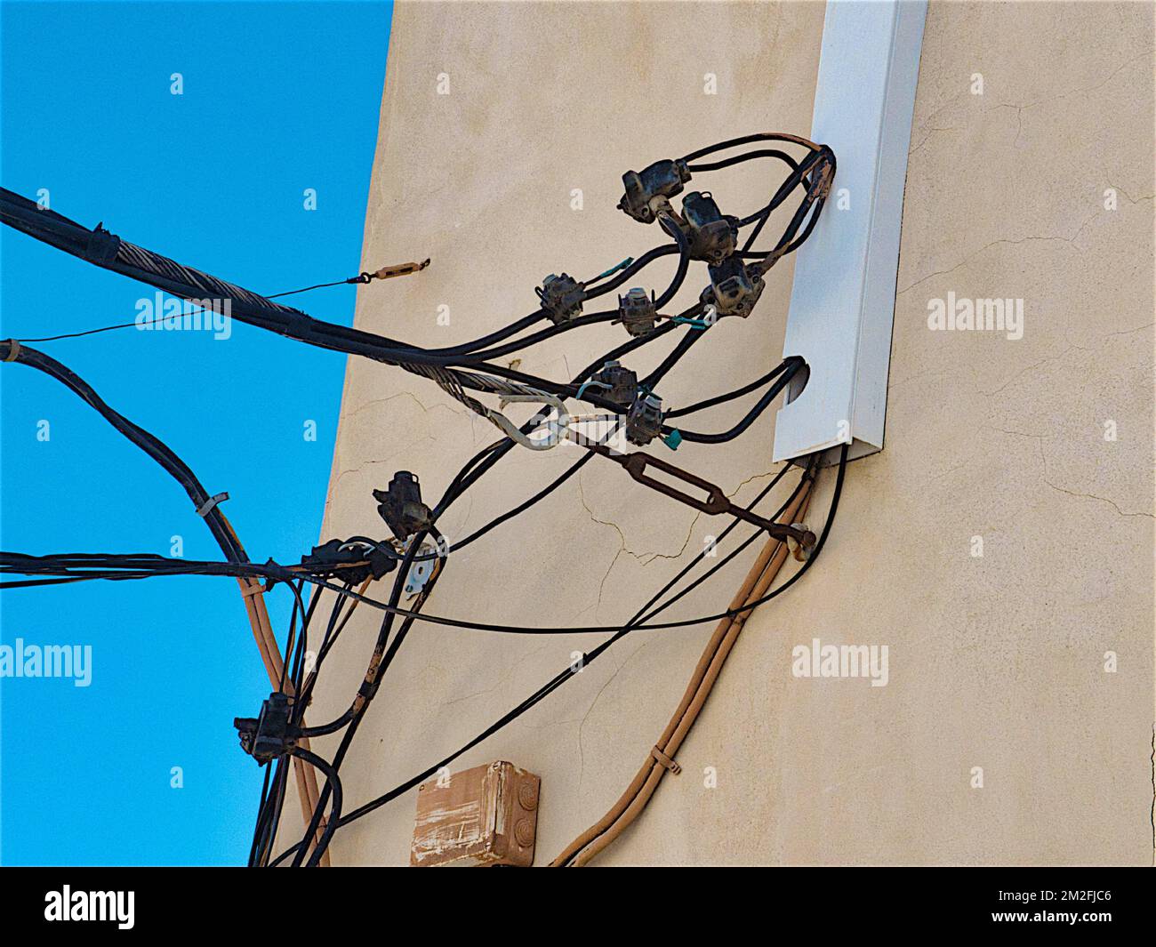 Disjoncteur electrique hi-res stock photography and images - Alamy