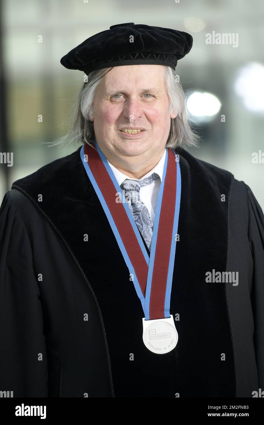 Professor dr. Harry Timmermans of the Technische Universiteit Eindhoven ...