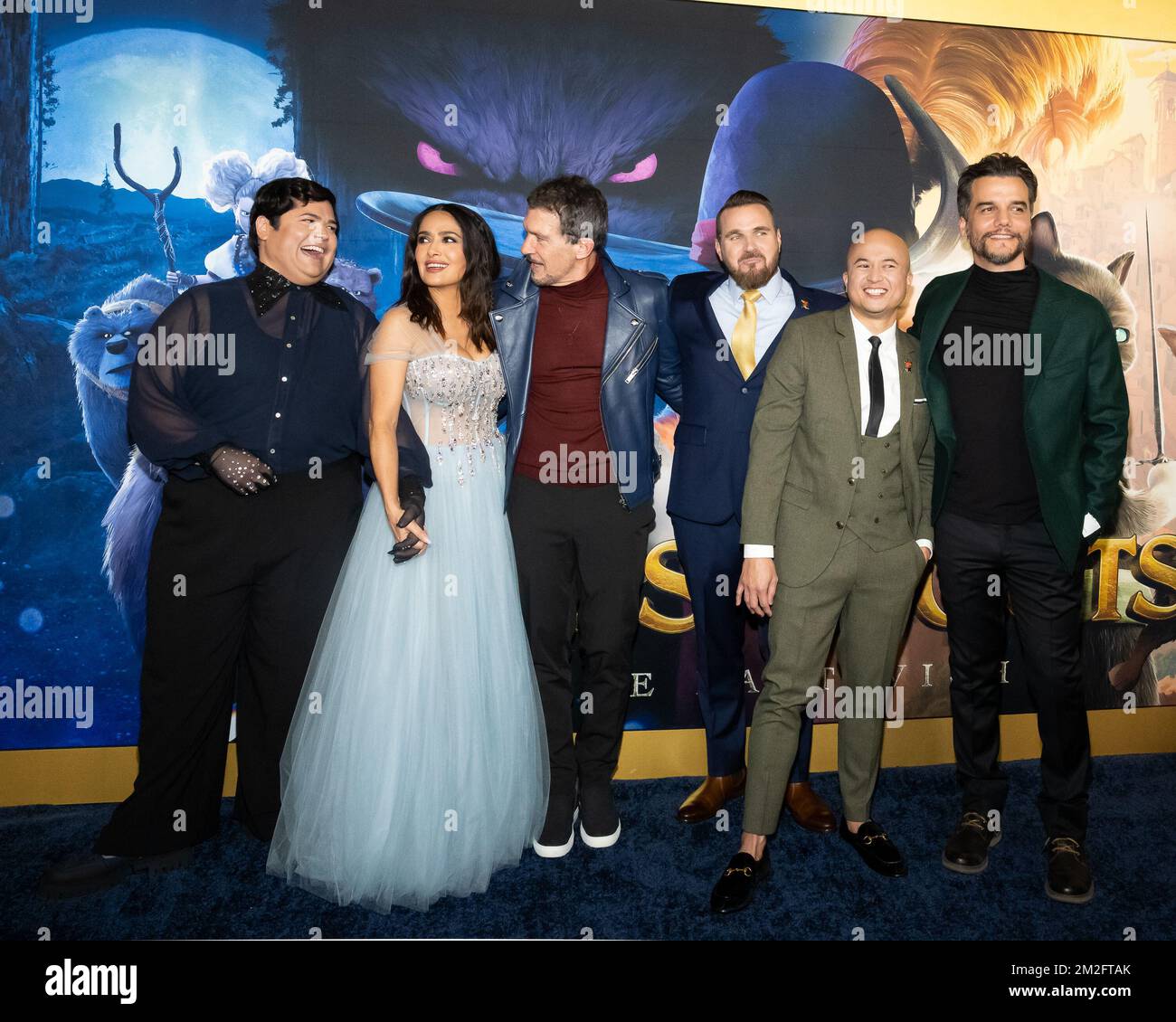 New York, USA. 13th Dec, 2022. (L-R) Harvey Guillén, Salma Hayek ...