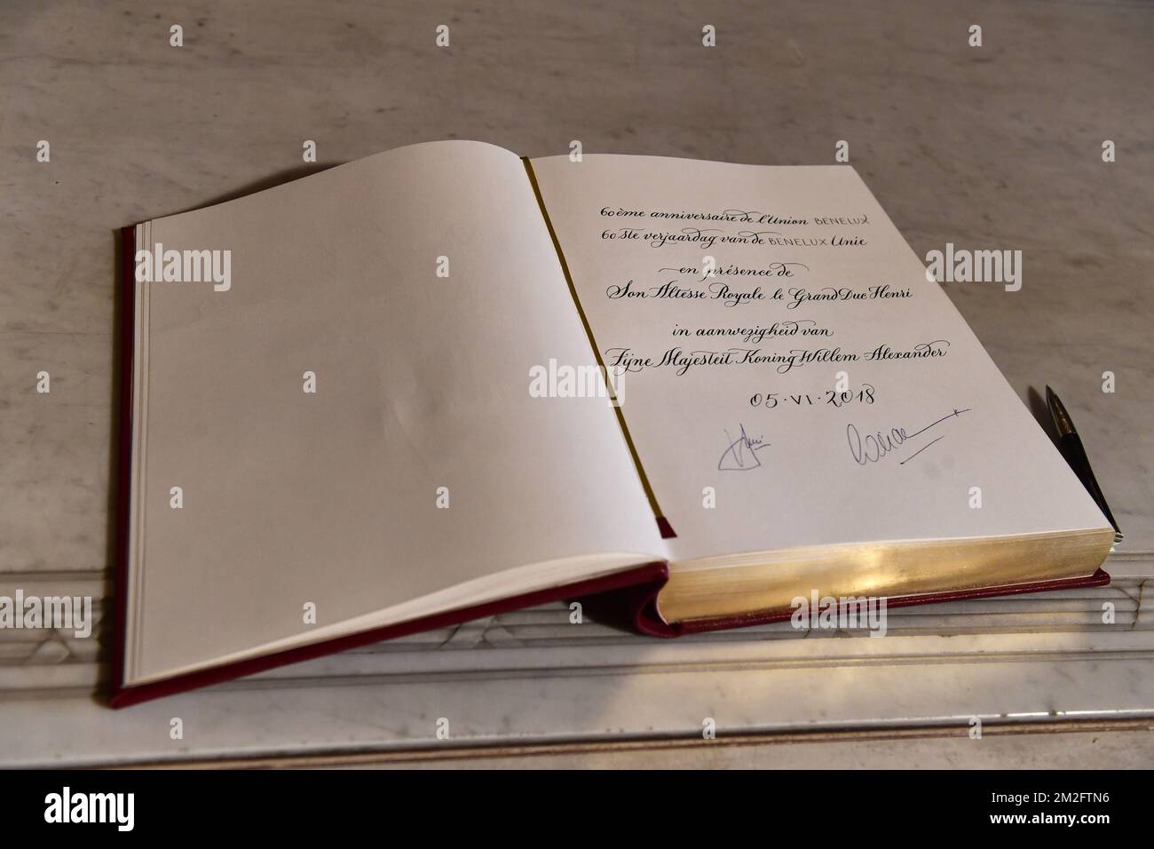 Illustration picture shows the signatures of Dutch King Willem ...