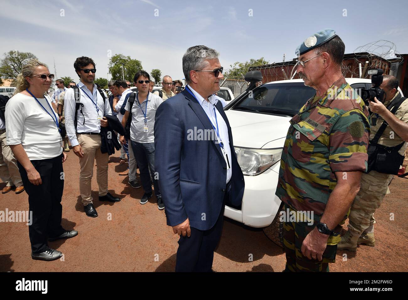 Minister of Defence and Public Service Steven Vandeput and MINUSMA ...
