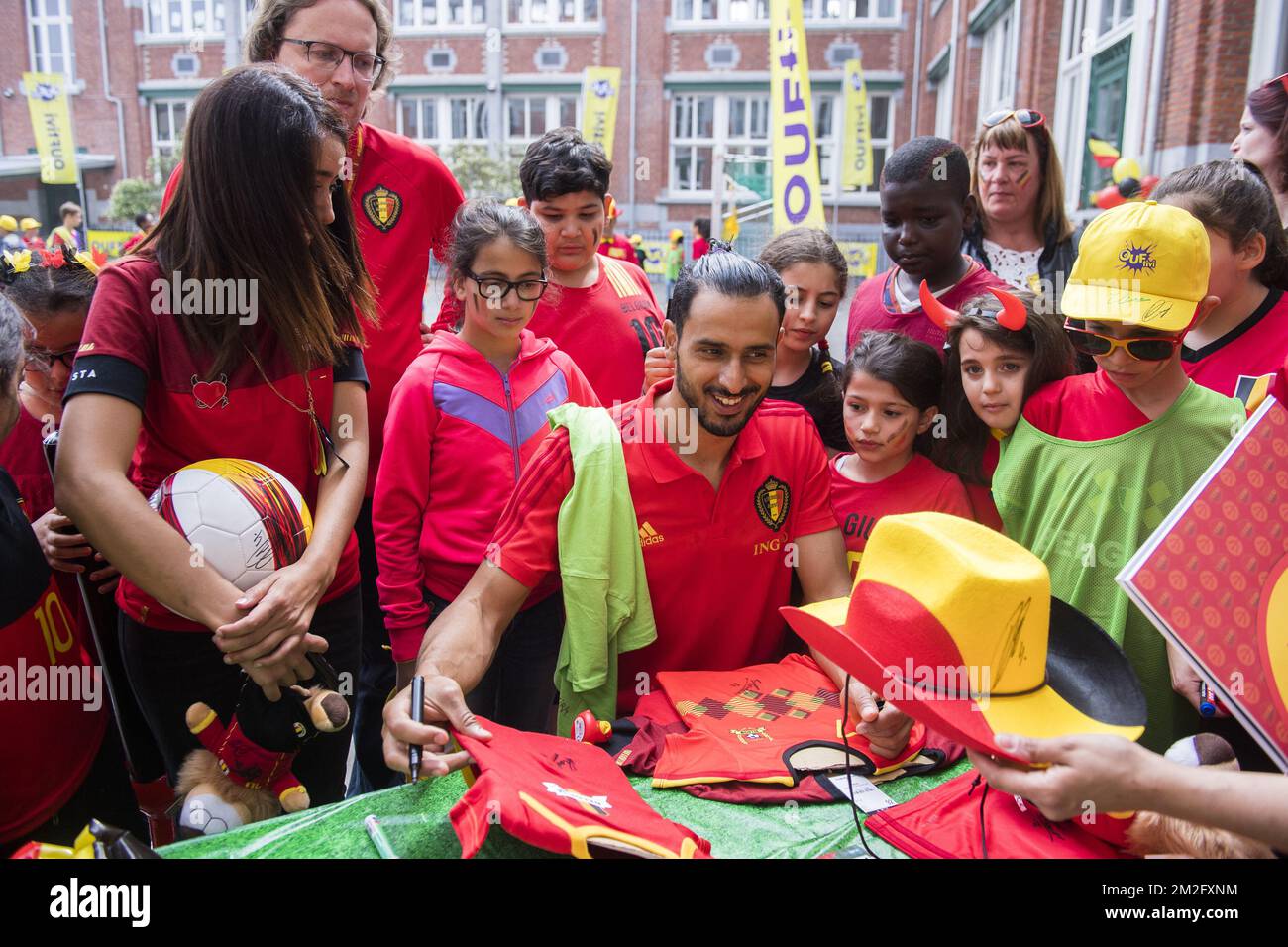 école verte hi-res stock photography and images - Alamy