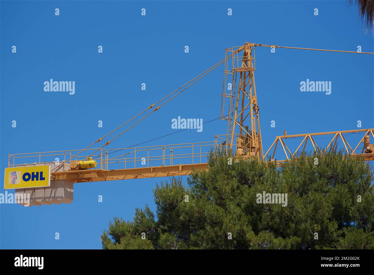 Works crane | Grue chantier, 12/06/2018 Stock Photo - Alamy