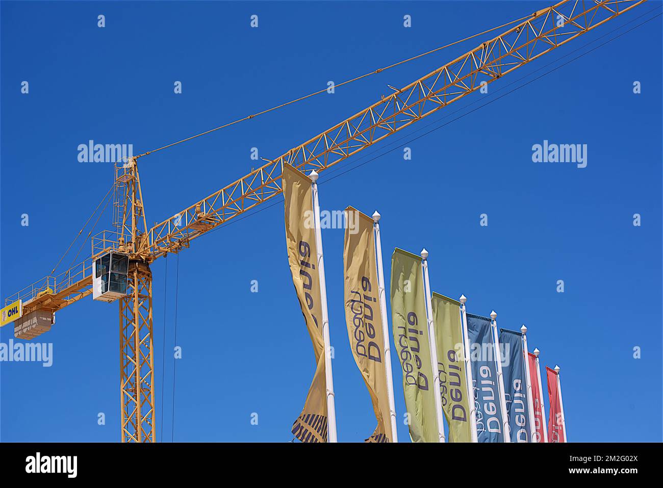 Works crane | Grue chantier, 12/06/2018 Stock Photo - Alamy