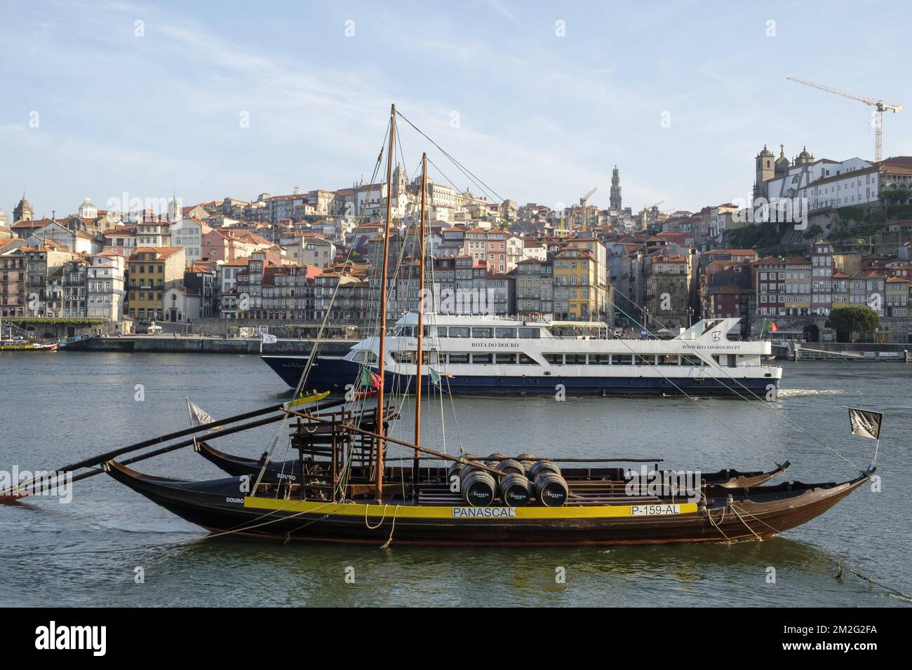 Pont de barques porto hi-res stock photography and images - Alamy