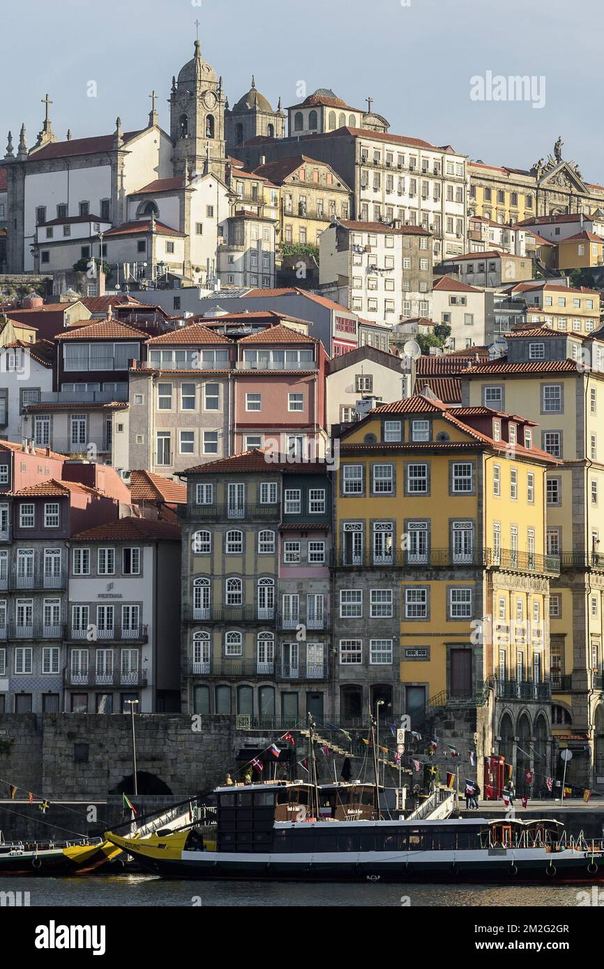 The nice Porto city and the Douro and the barco rabelo La ville de ...