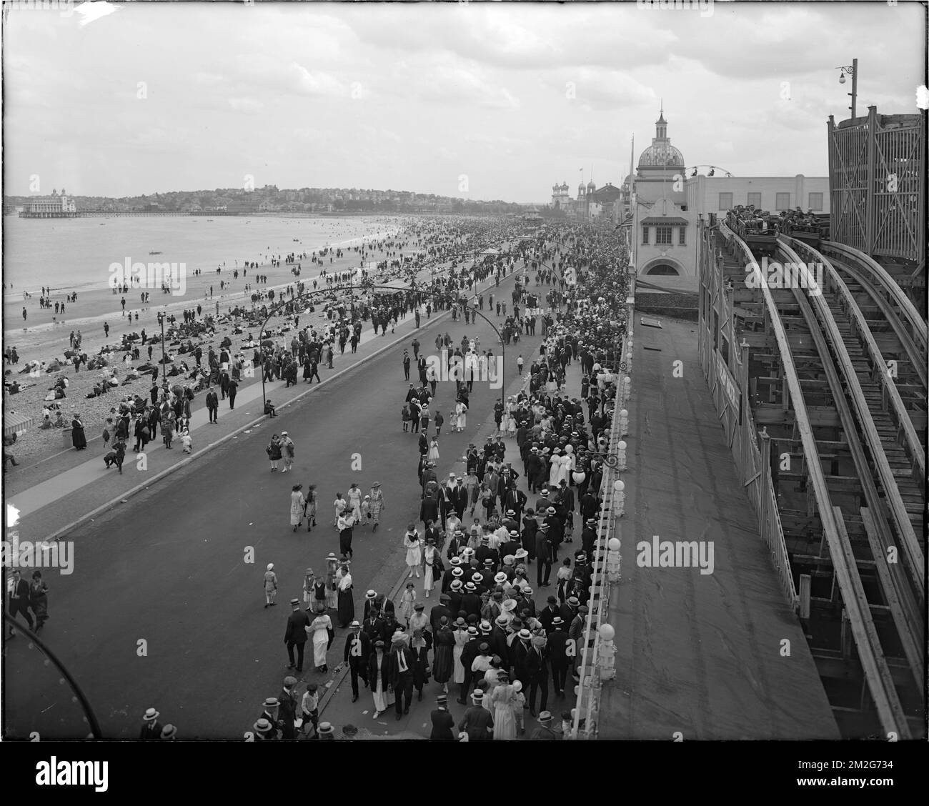 Derby racer, Revere Beach, Mass. , Roller coasters, Beaches, Streets ...