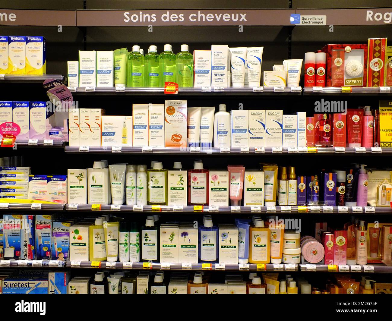 Cheveux soins hi-res stock photography and images - Alamy