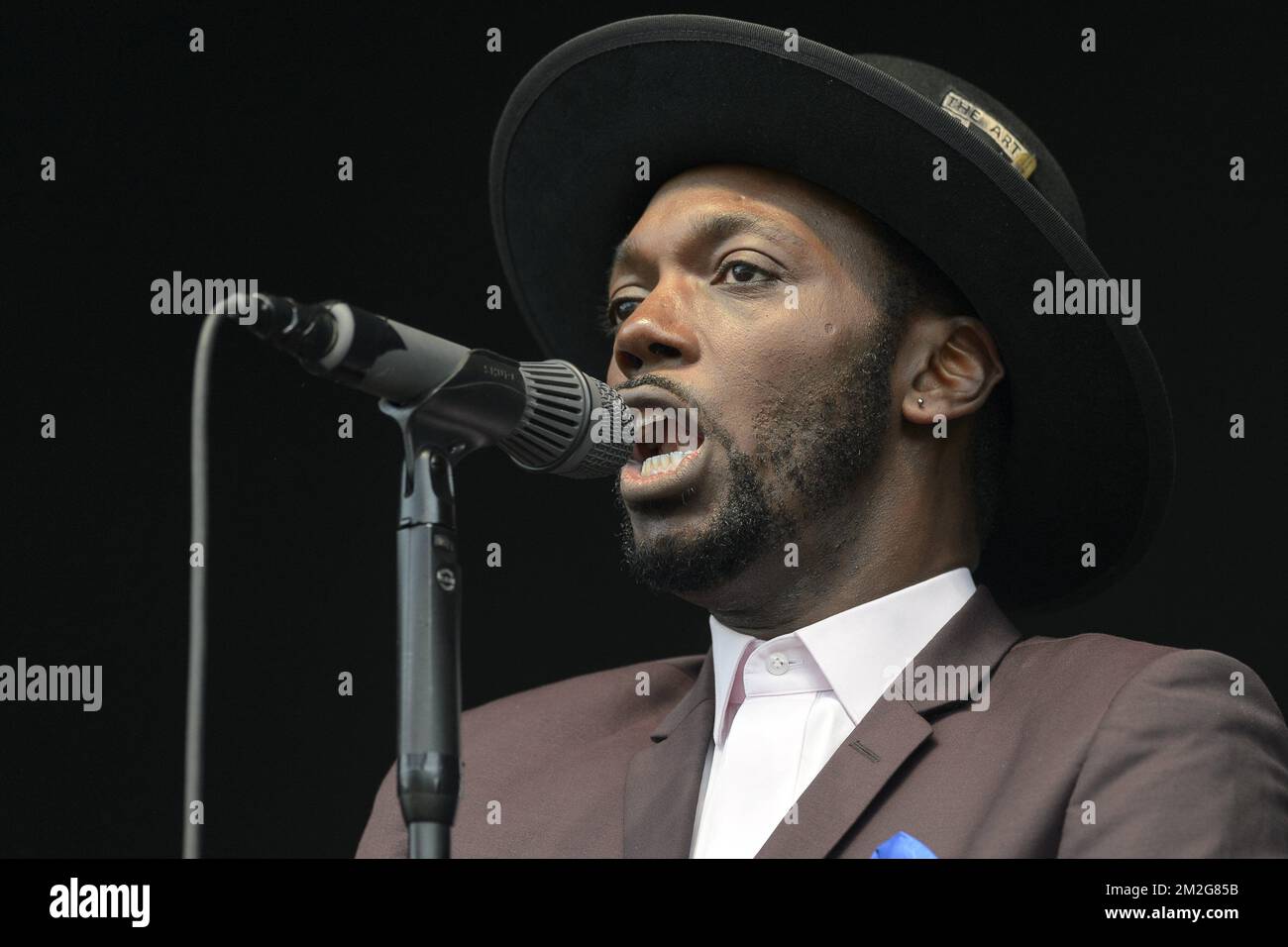 Baloji en concert au Parc du cinquantenaire pour les fetes de la ...