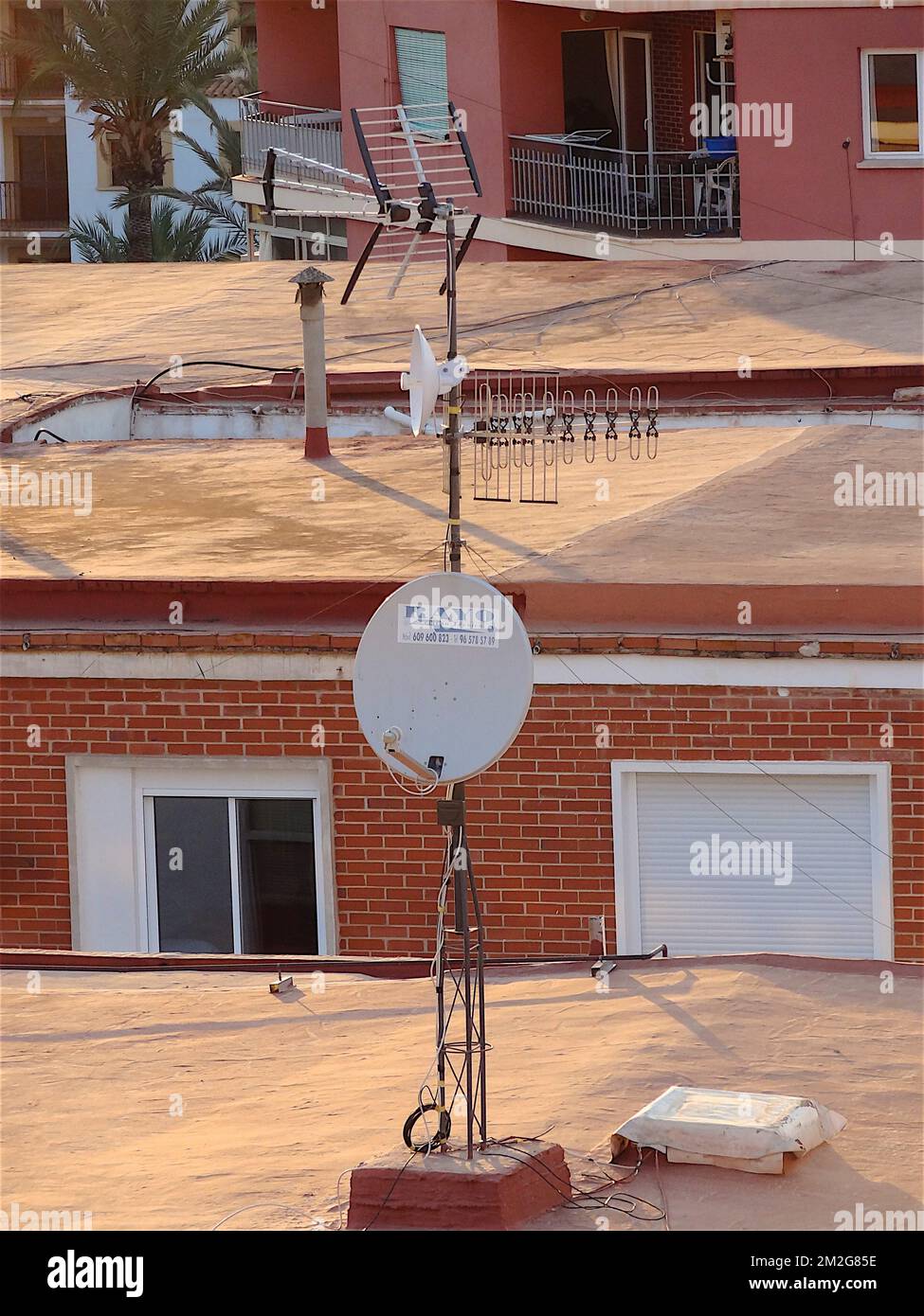 Radioelectric waves hi-res stock photography and images - Alamy