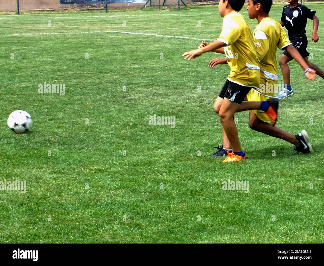 Adolescent de football hi-res stock photography and images - Alamy