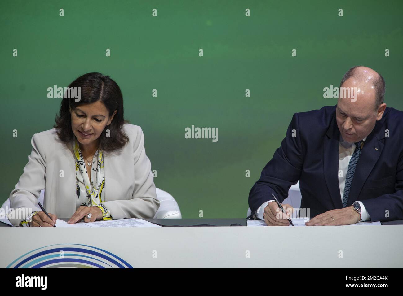 Changemant hi-res stock photography and images - Alamy