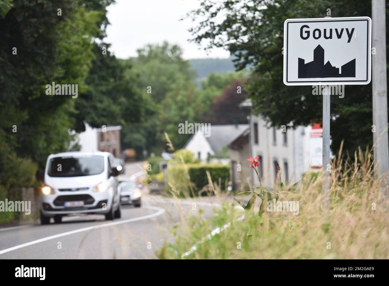 Illustration shows the name of the Gouvy municipality on a road sign ...
