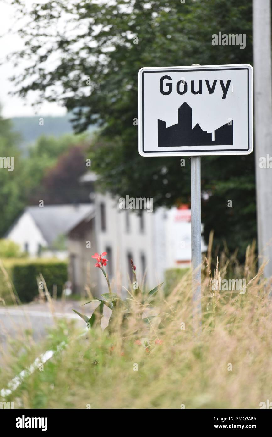 Illustration shows the name of the Gouvy municipality on a road sign ...